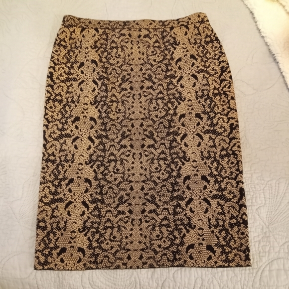 Gucci | Skirts | Gucci Wool Stretch Pull On Pencil Skirt B7 | Poshmark